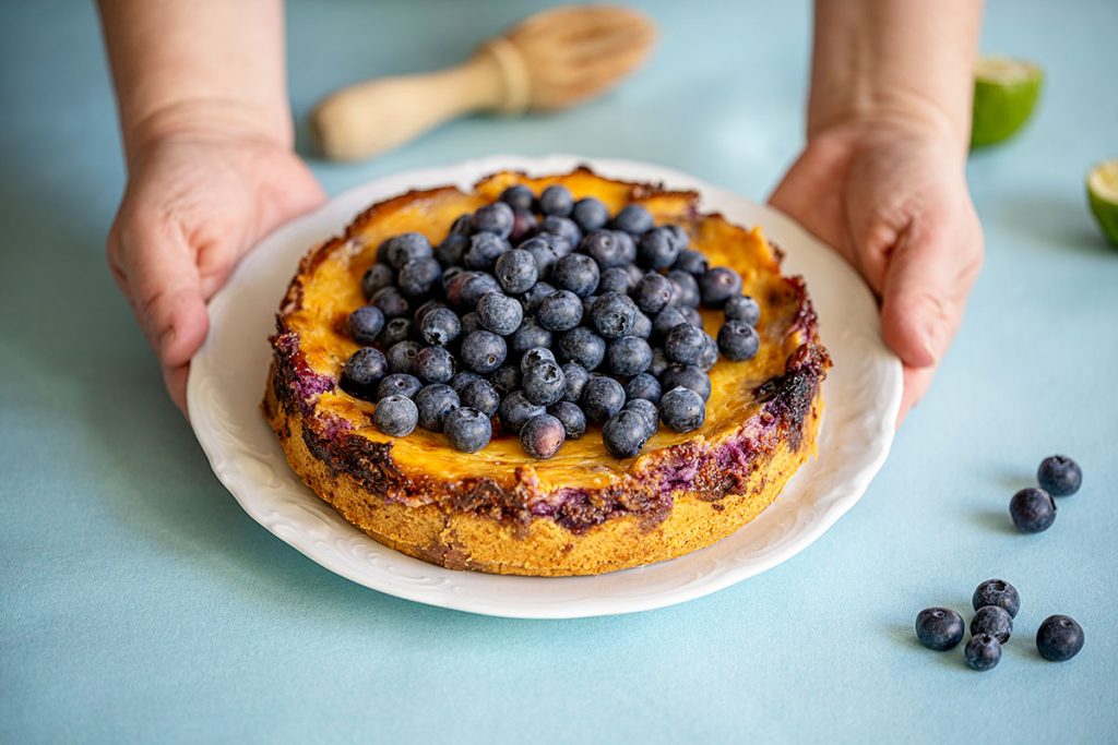 Mustikkapiirakka on klassikko - katso helppo resepti | Hellapoliisi